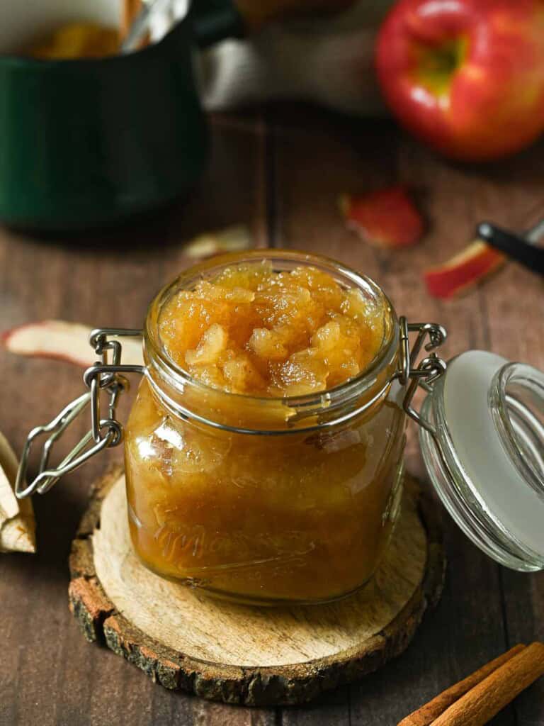 Honeycrisp Applesauce with Brown Sugar and Cinnamon - Brunch & Batter
